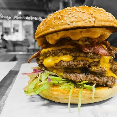Messy Chef Southsea | Messy Burgers | Loaded Fries | Hot Wings ...