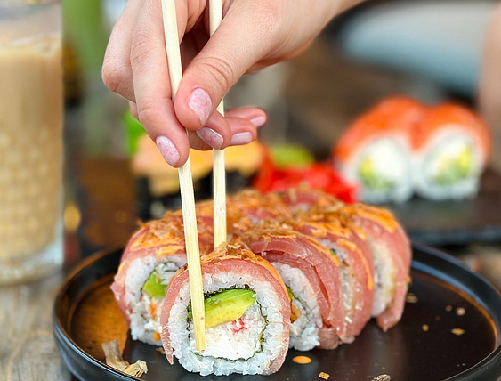 ONE MORE SUSHI&PIZZA